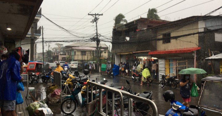 Bicol LGUs told to step up info warnings on 'Ulysses' | Philippine News ... Bicol LGUs told to step up info warnings on 'Ulysses' | Philippine News ...